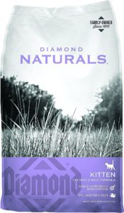 Diamond Naturals Kitten Formula Dry Cat Food Review | OliveKnows