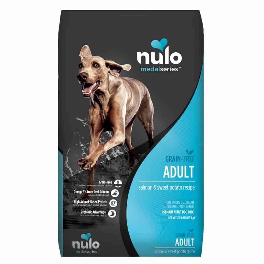 Nulo Freestyle vs Medal Series Cat Food [2022]: Which One is Purrrfect ...